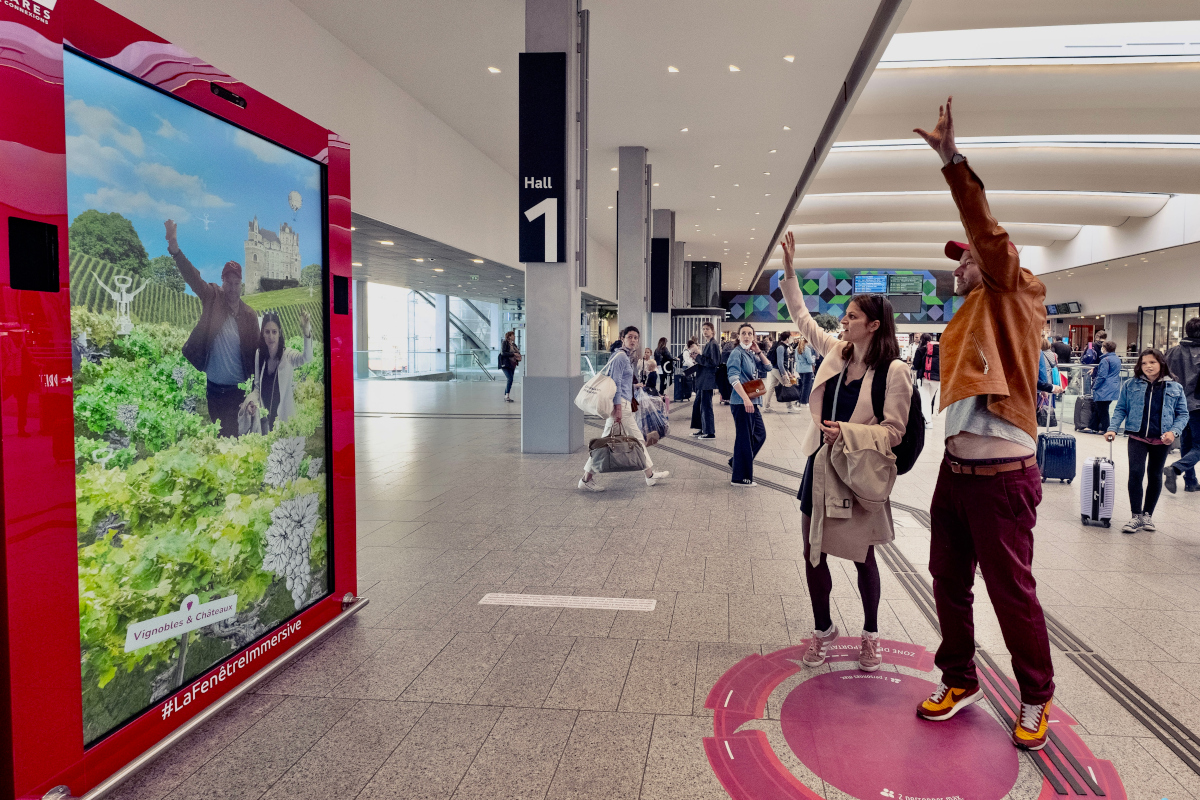 Innovative AR window teleports tourists in Atlantic France - Business ...